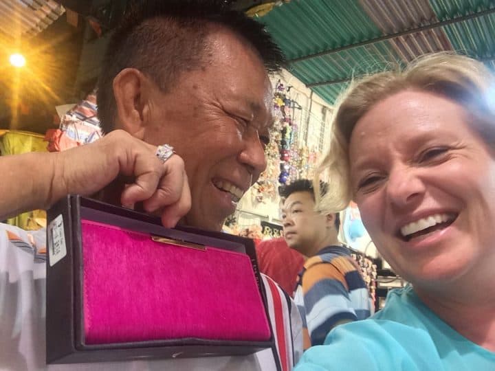 14 tips on how to haggle at markets (and get a bargain)! - Blogger at Large