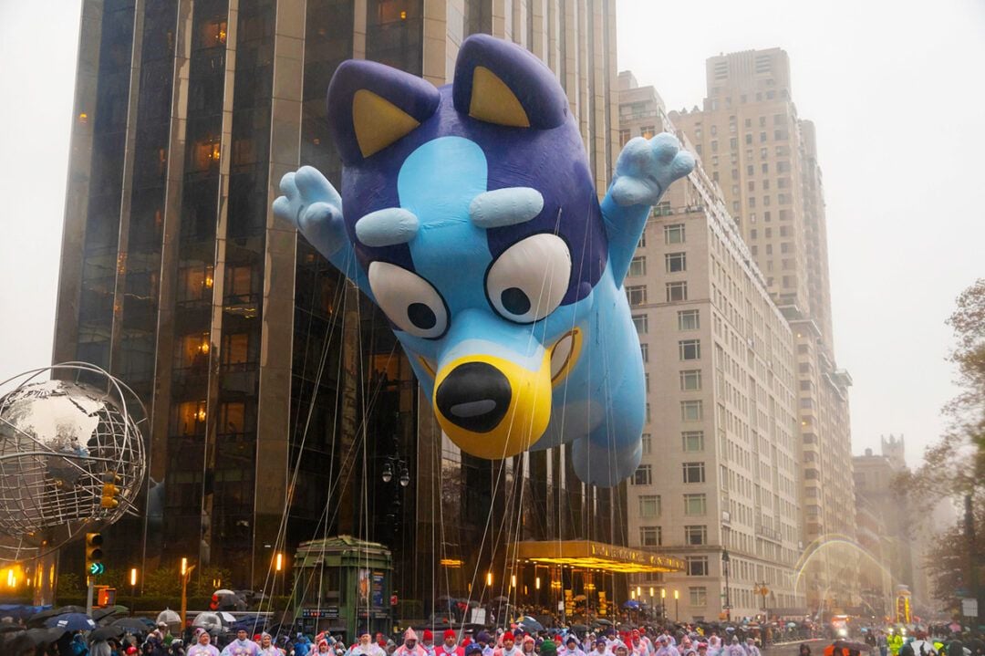 History of Macy's Thanksgiving Day Parade balloon accidents