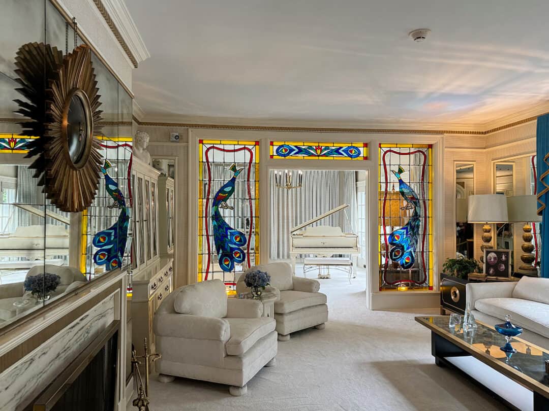 Take a tour inside Graceland