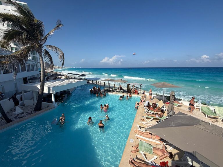 How to Spend 4 Days in Cancun - Blogger at Large